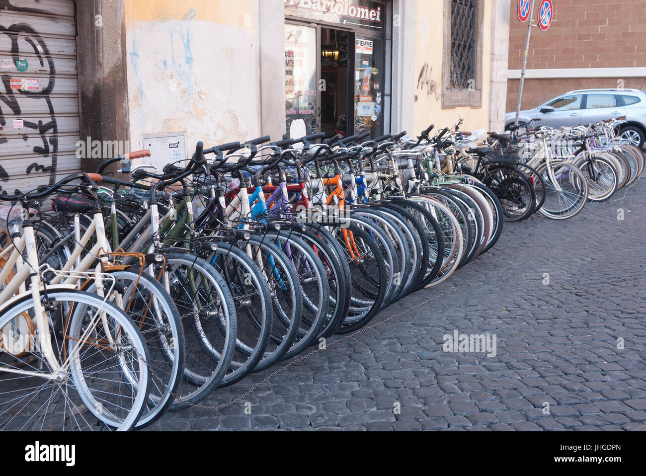 Rome, Italy - Bicycles in row at rent bikes in street Stock Photo - Alamy