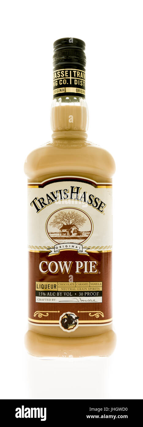 Cow pie hi-res stock photography and images - Alamy