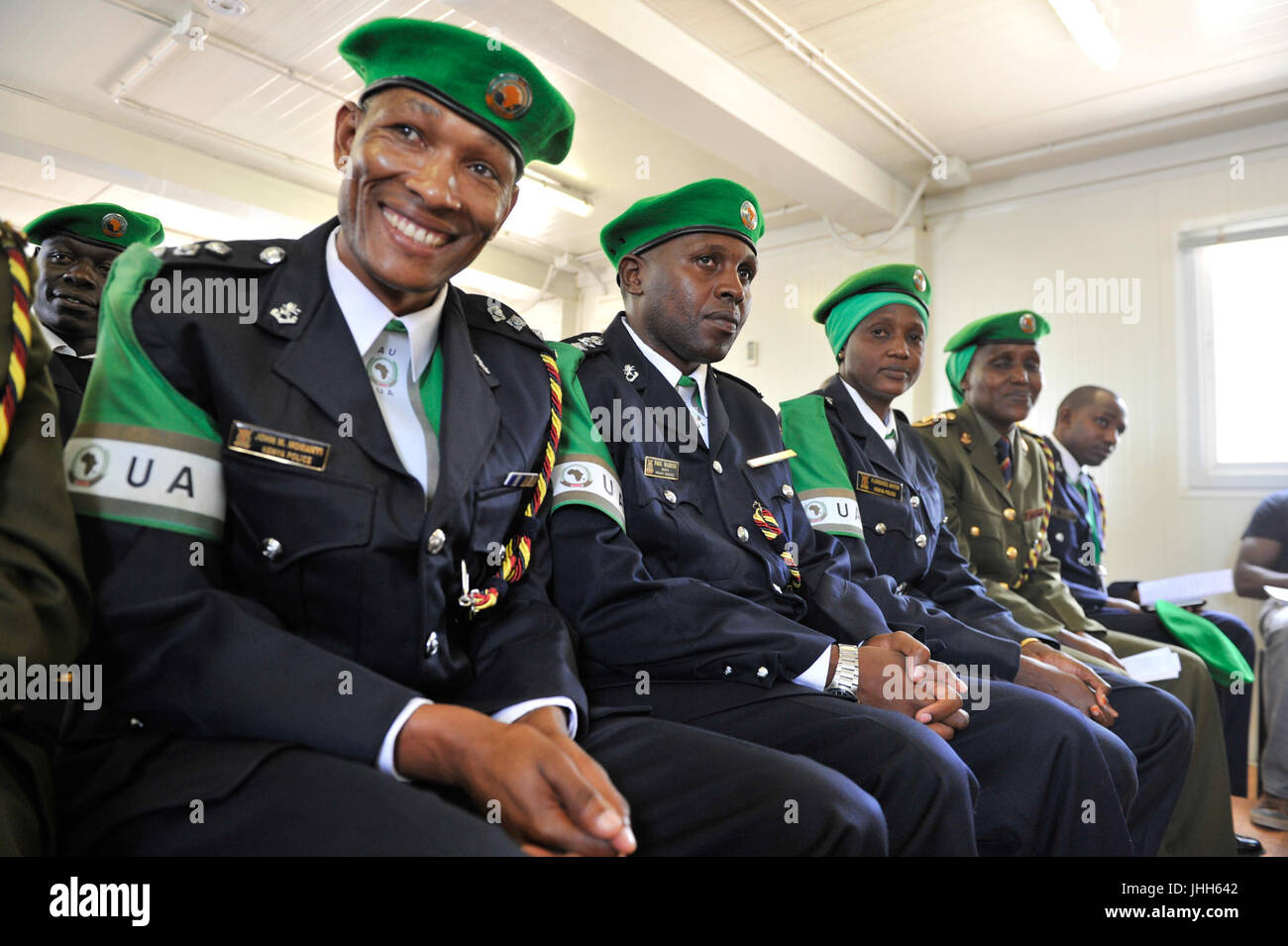Kenyan police hi-res stock photography and images - Alamy