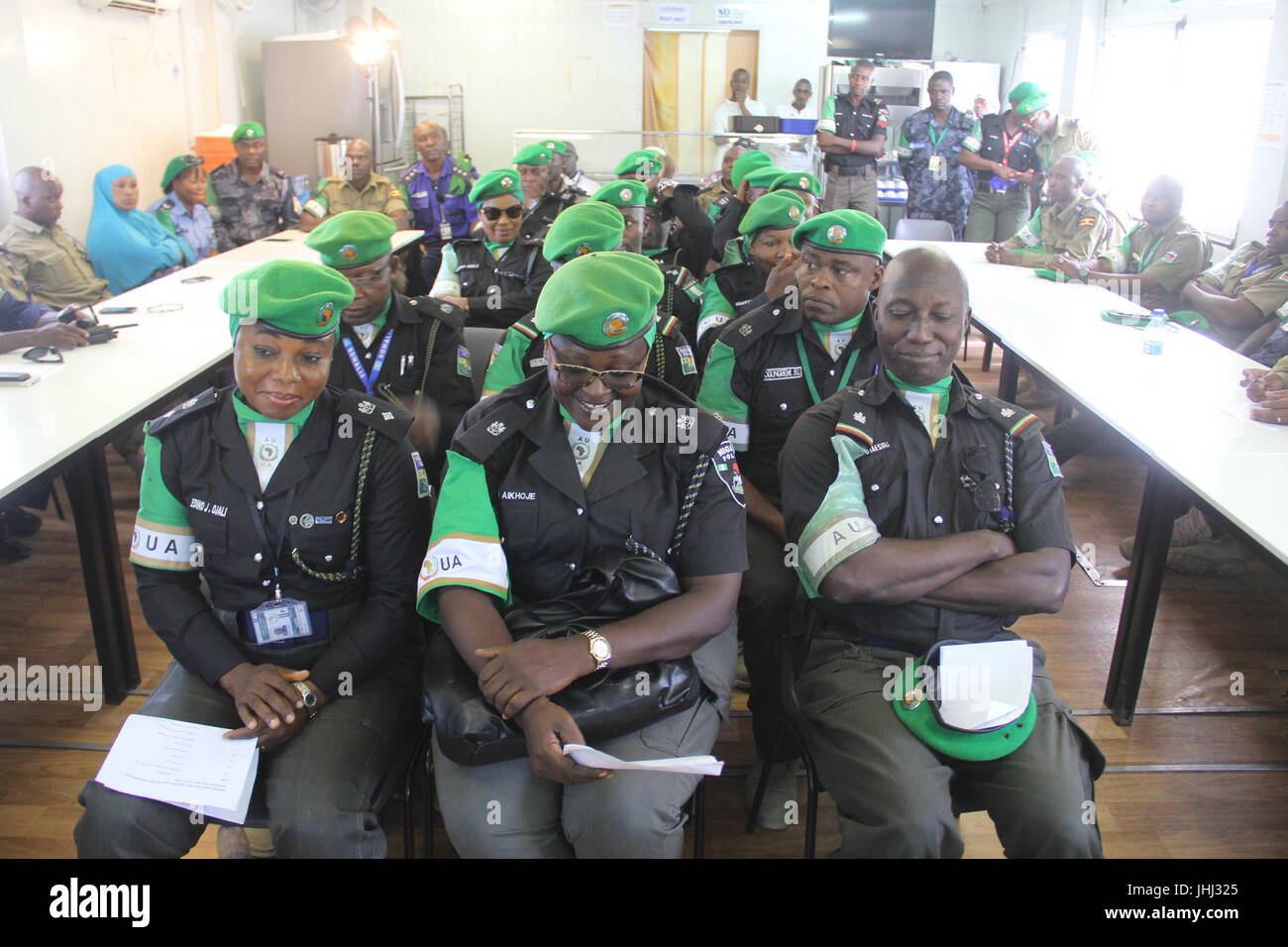 Off line ceremony hi-res stock photography and images - Alamy
