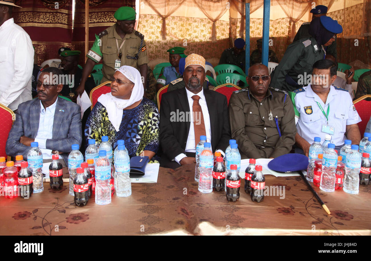 2016 graduation hi-res stock photography and images - Alamy