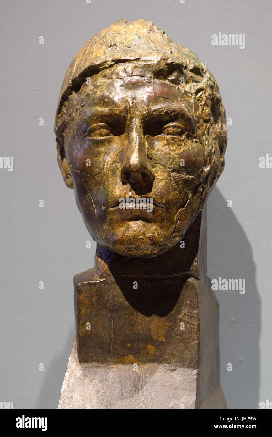 Apollo head hi-res stock photography and images - Alamy