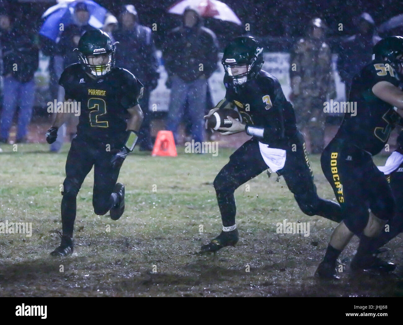 Football action with Pleasant Valley vs. Paradise High School at ...