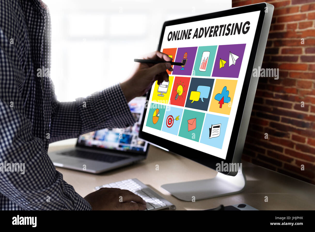 ONLINE ADVERTISING Website Marketing , Update Trends Advertising ...