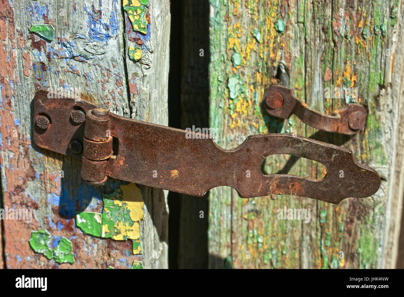 old rusty lock on the wooden door Stock Photo - Alamy