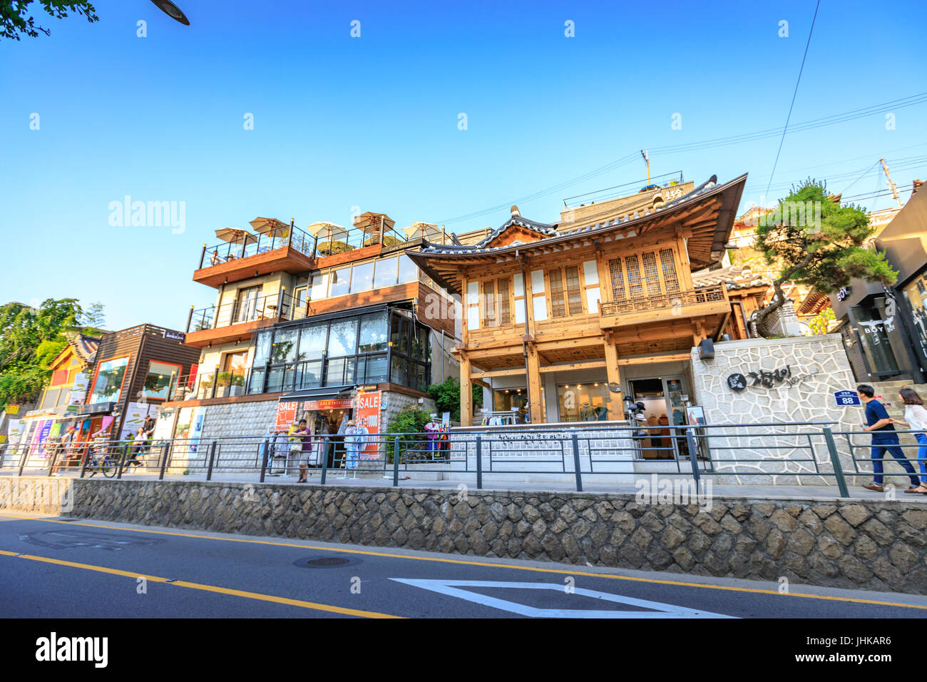 Samcheongdong street hi-res stock photography and images - Alamy