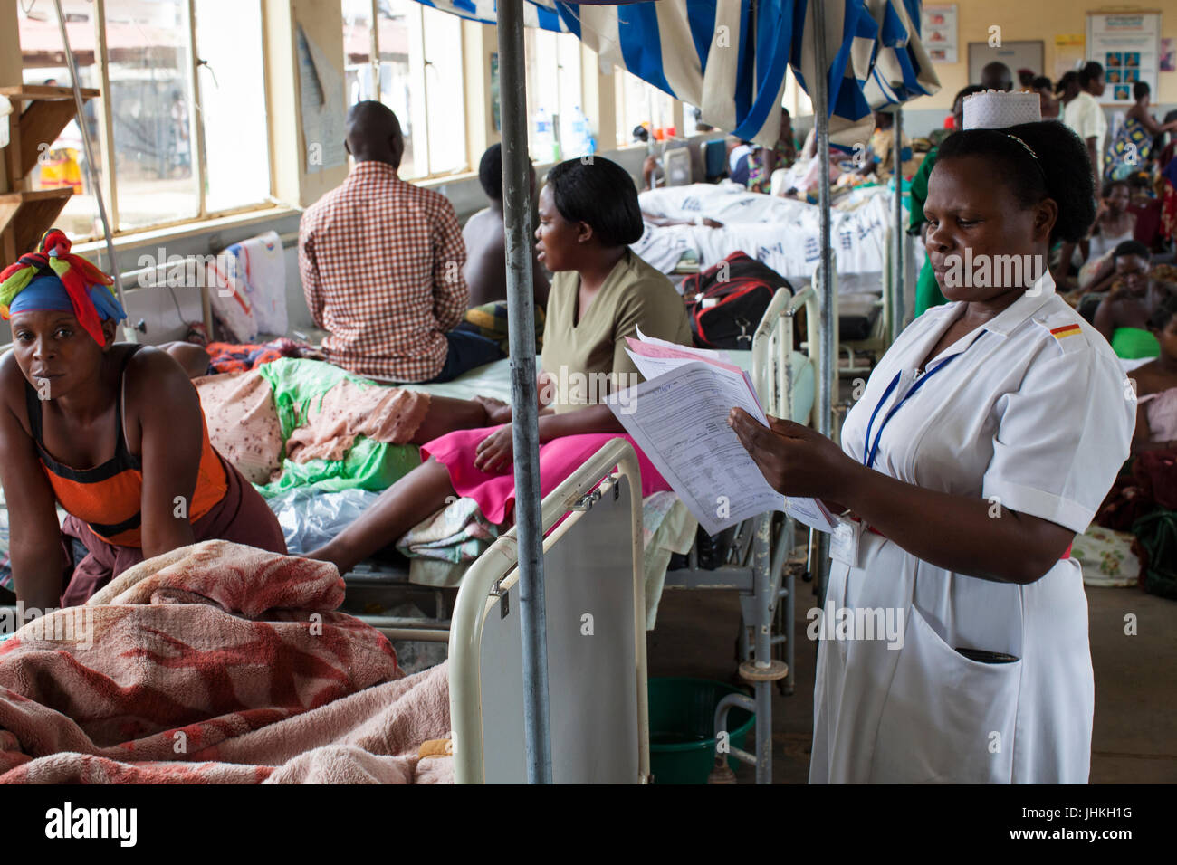 Overcrowded hospital ward hi-res stock photography and images - Alamy