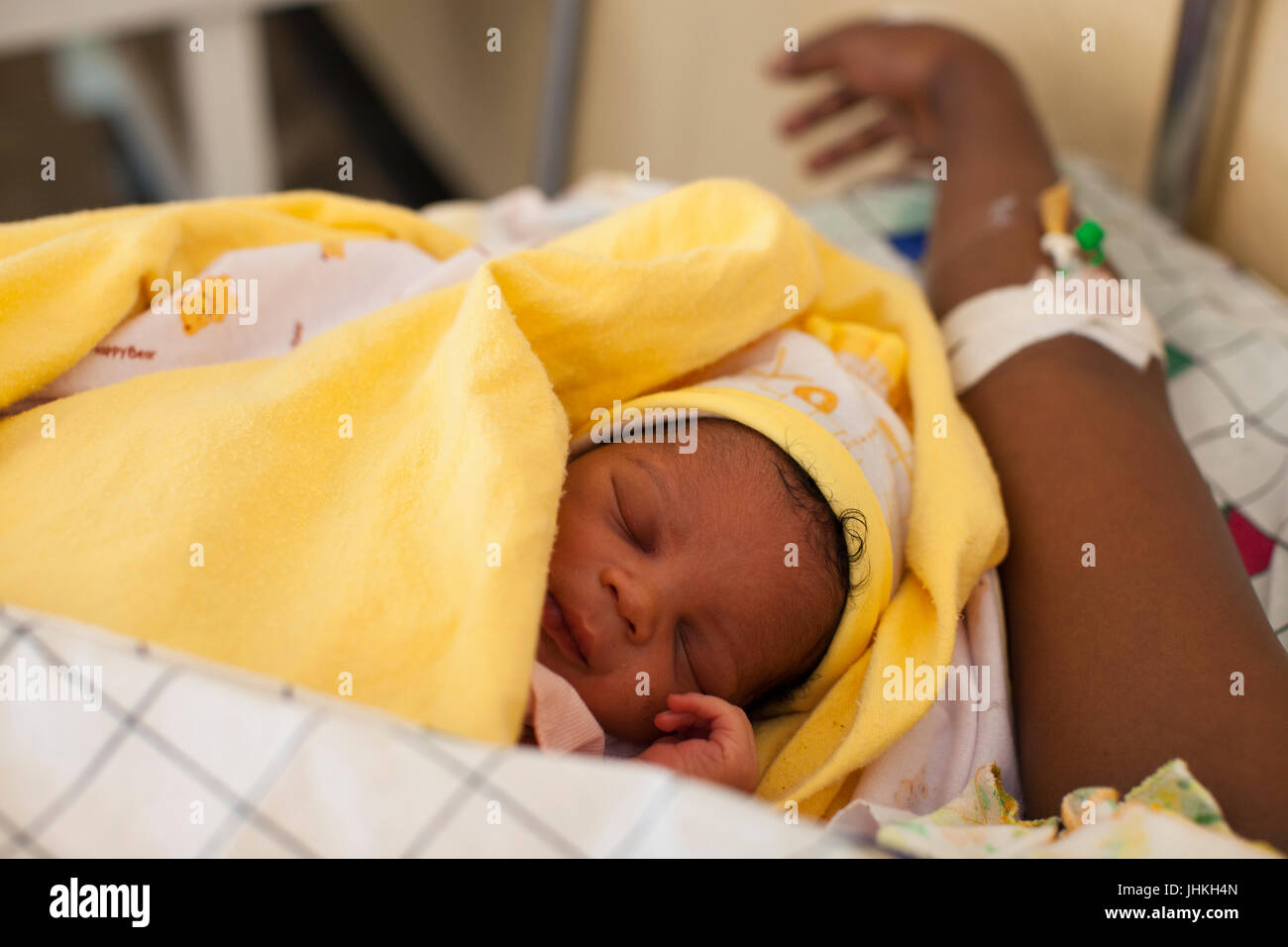 A new born baby on the ward, Uganda Stock Photo - Alamy