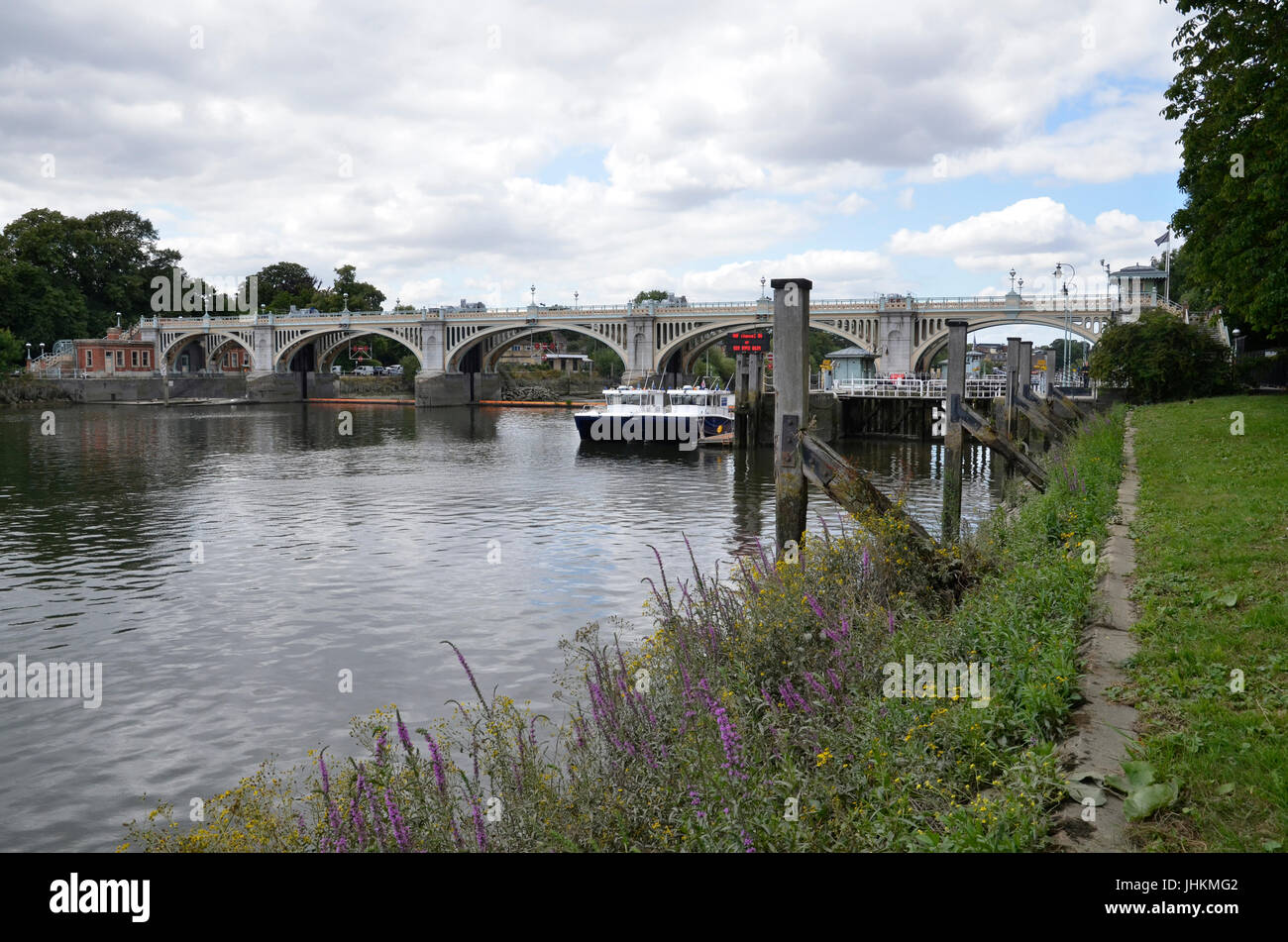 Richmond Lock on the River Thames Stock Photo - Alamy