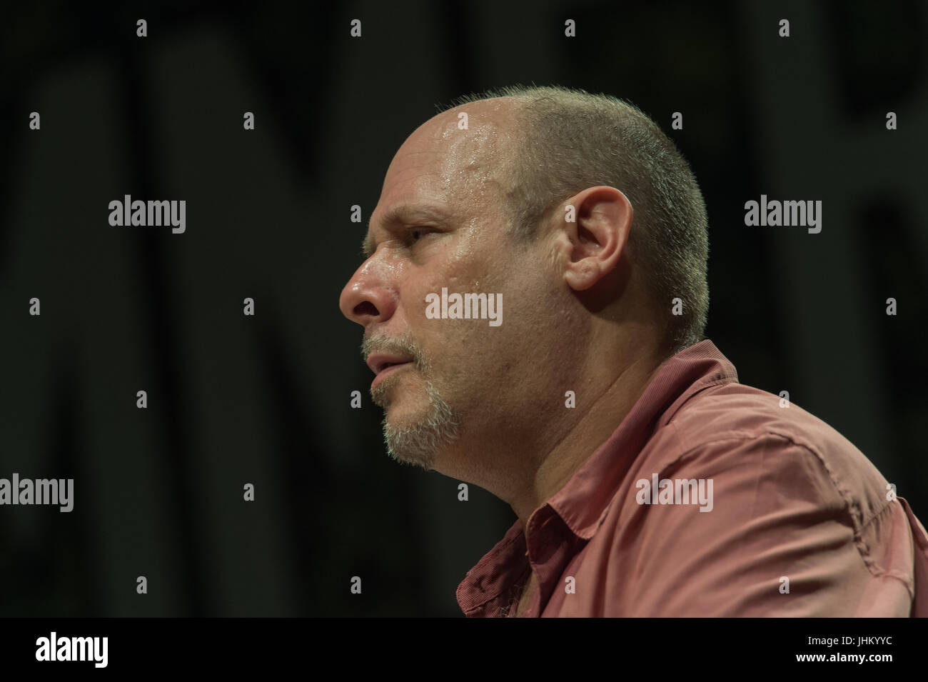 Larry grenadier on double bass hi-res stock photography and images - Alamy