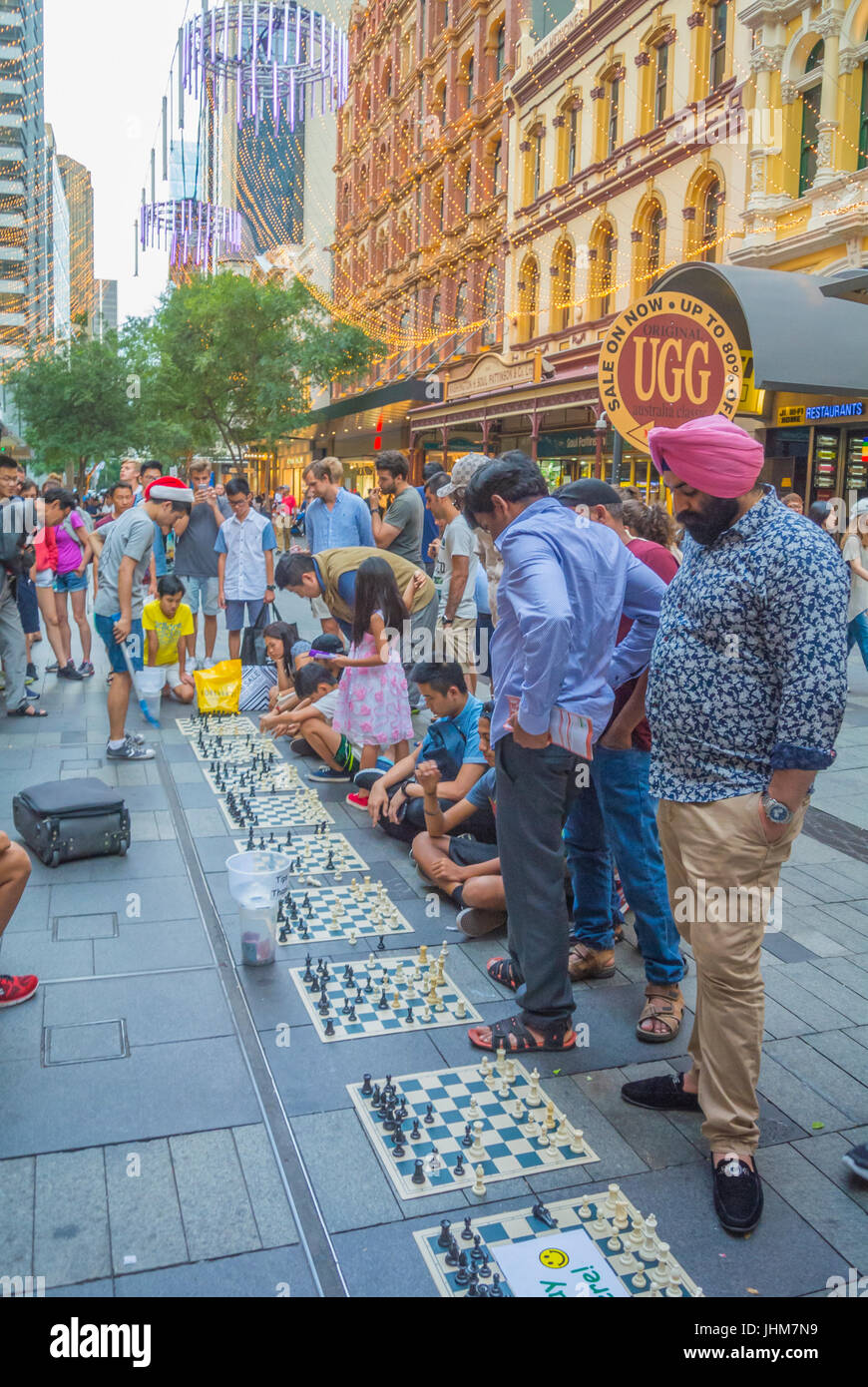 Sydney australia busy street hi-res stock photography and images - Alamy