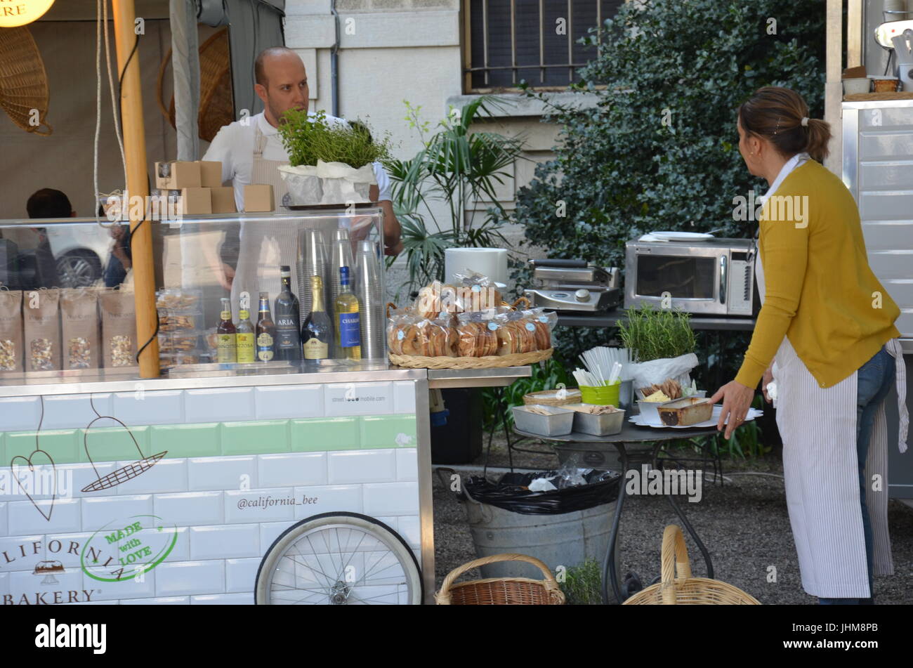 Portable bakery hi-res stock photography and images - Alamy