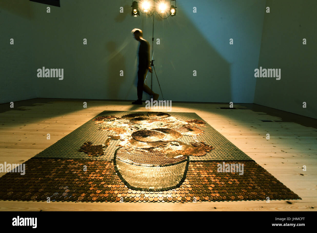 Oxford, UK. 14th Jul, 2017. Rose Finn-Kelcey exhibition at Modern Art ...