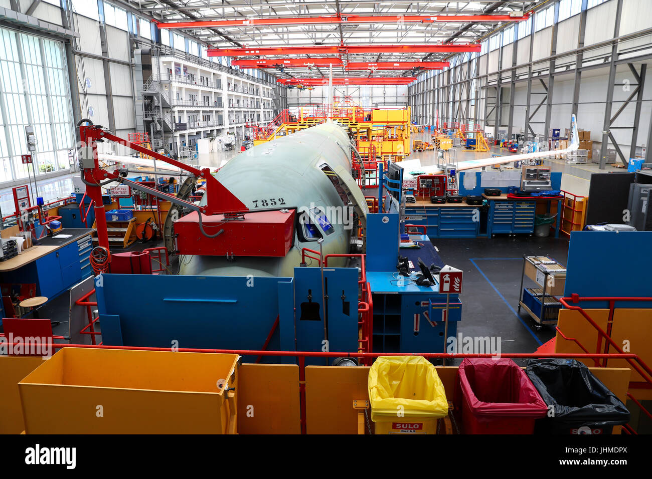 Airbus a320 assembly line hi-res stock photography and images - Alamy