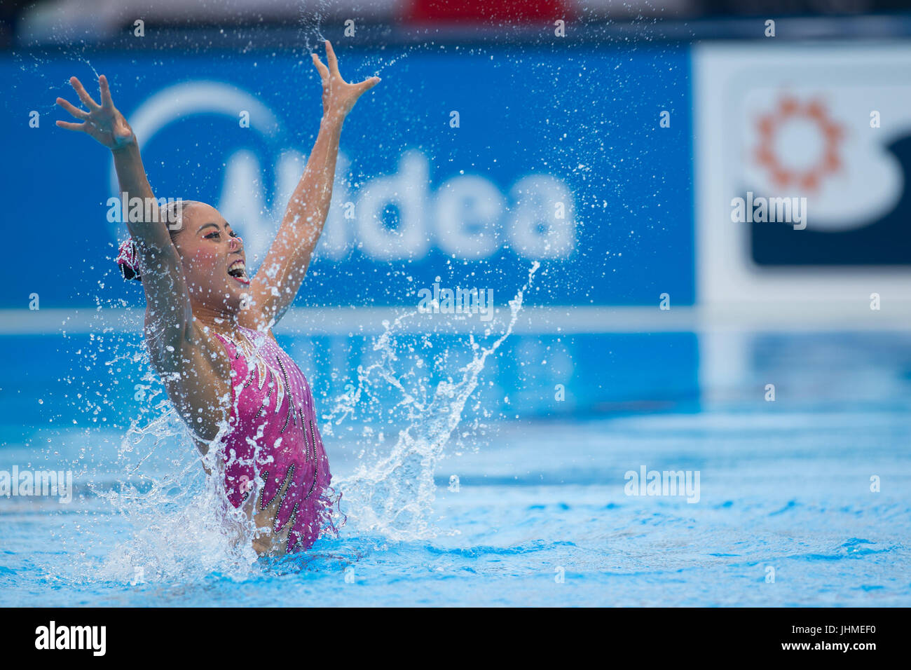 Synchronized swimming japan hi-res stock photography and images - Alamy