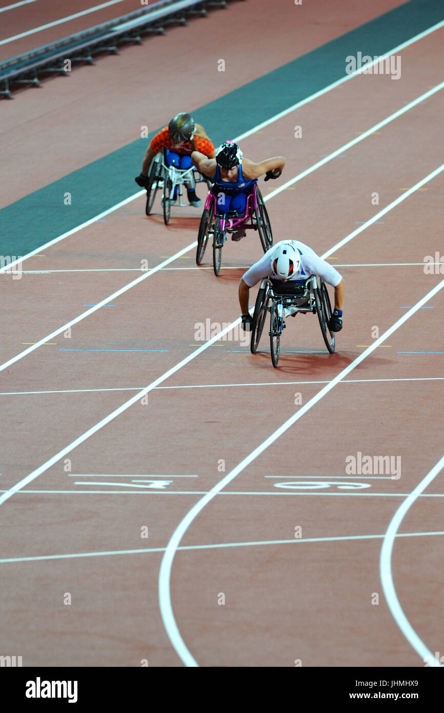 Hanna cockroft hi-res stock photography and images - Alamy