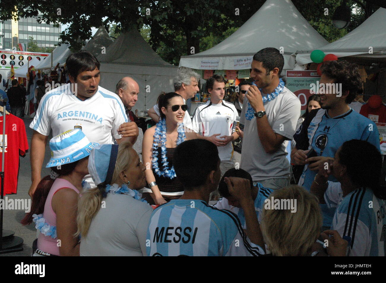 Argentinian football fans at the 2006 Football World Cup at ...