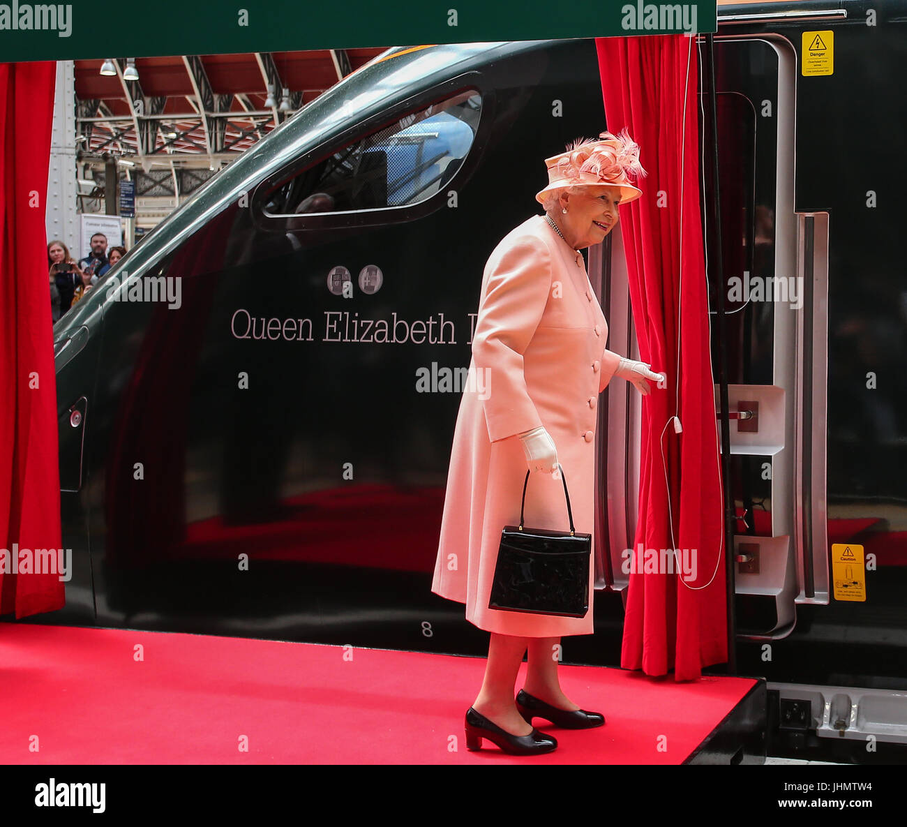 Queen victoria train 1842 hi-res stock photography and images - Alamy