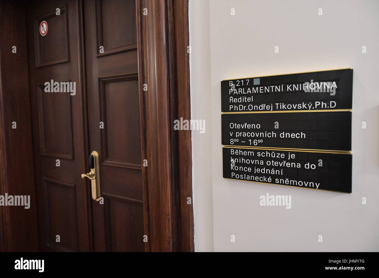 Czech republic parliament hi-res stock photography and images - Alamy