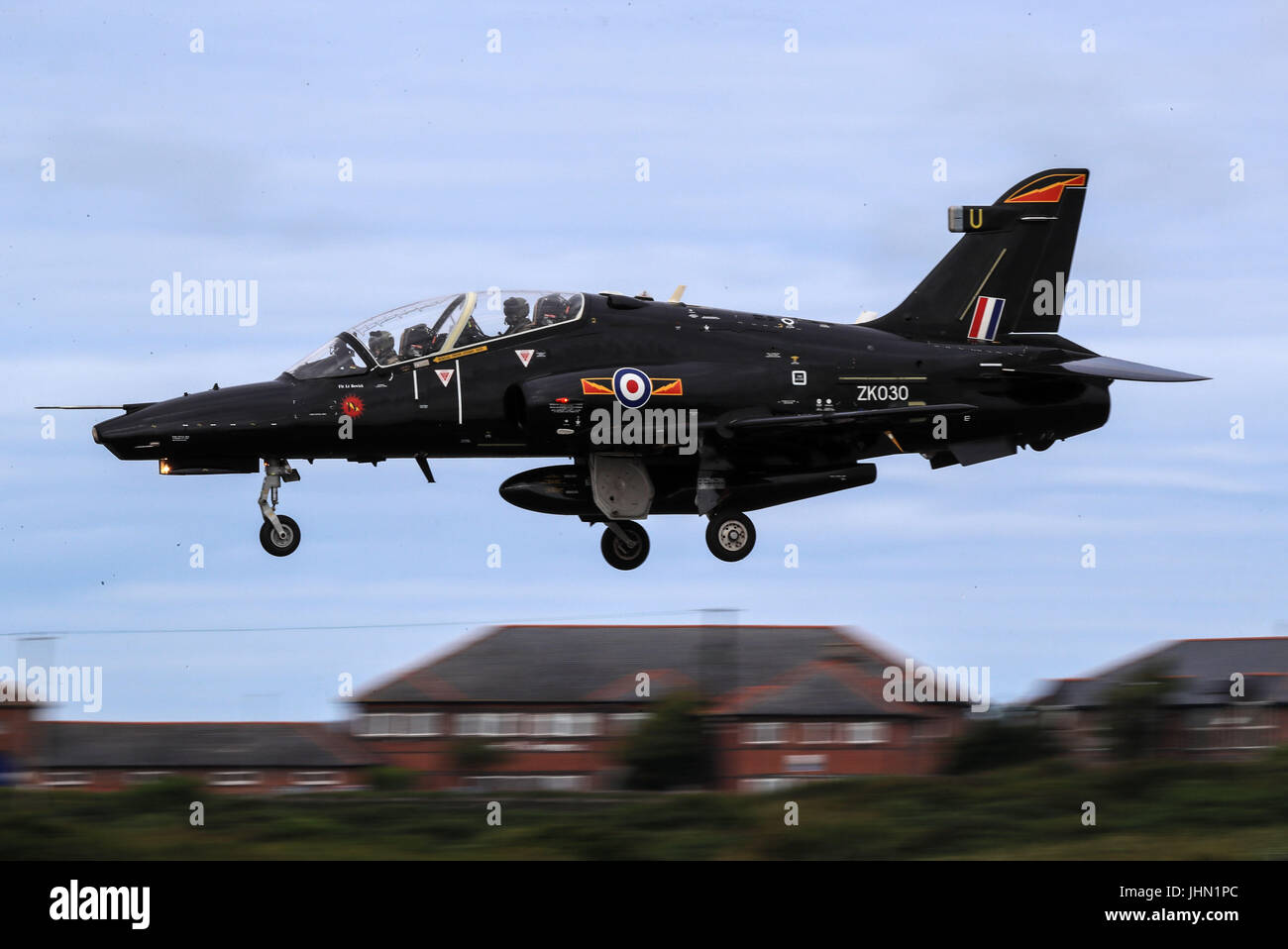 A hawk t2 aircraft landing at raf valley in anglesey hi-res stock ...