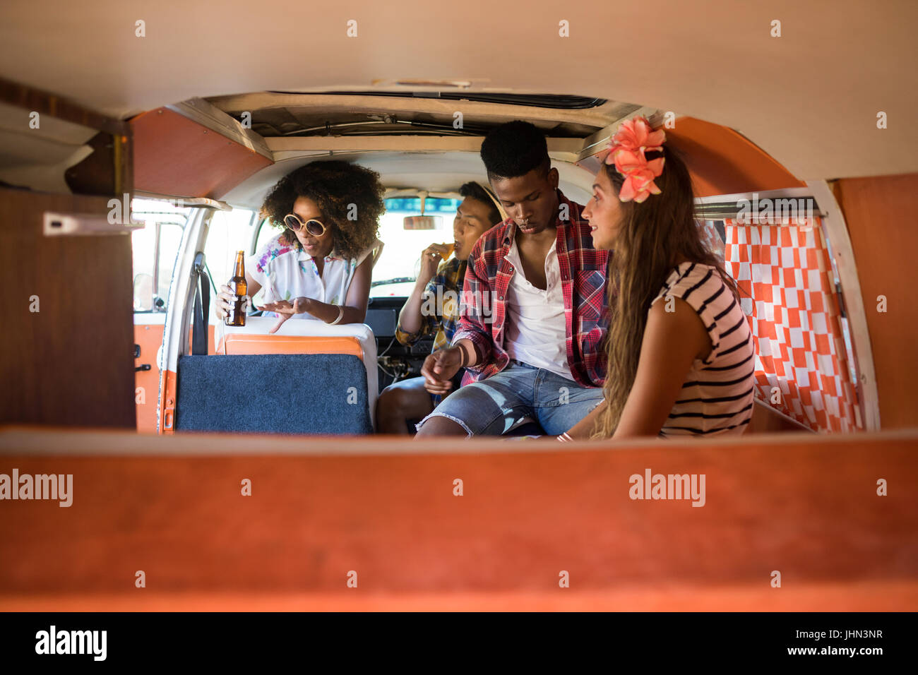 Together van hi-res stock photography and images - Alamy