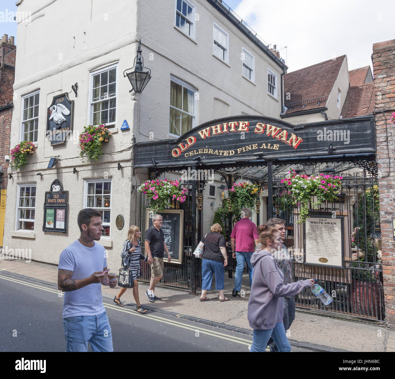 The Old White Swan pub in York,England,UK Stock Photo - Alamy