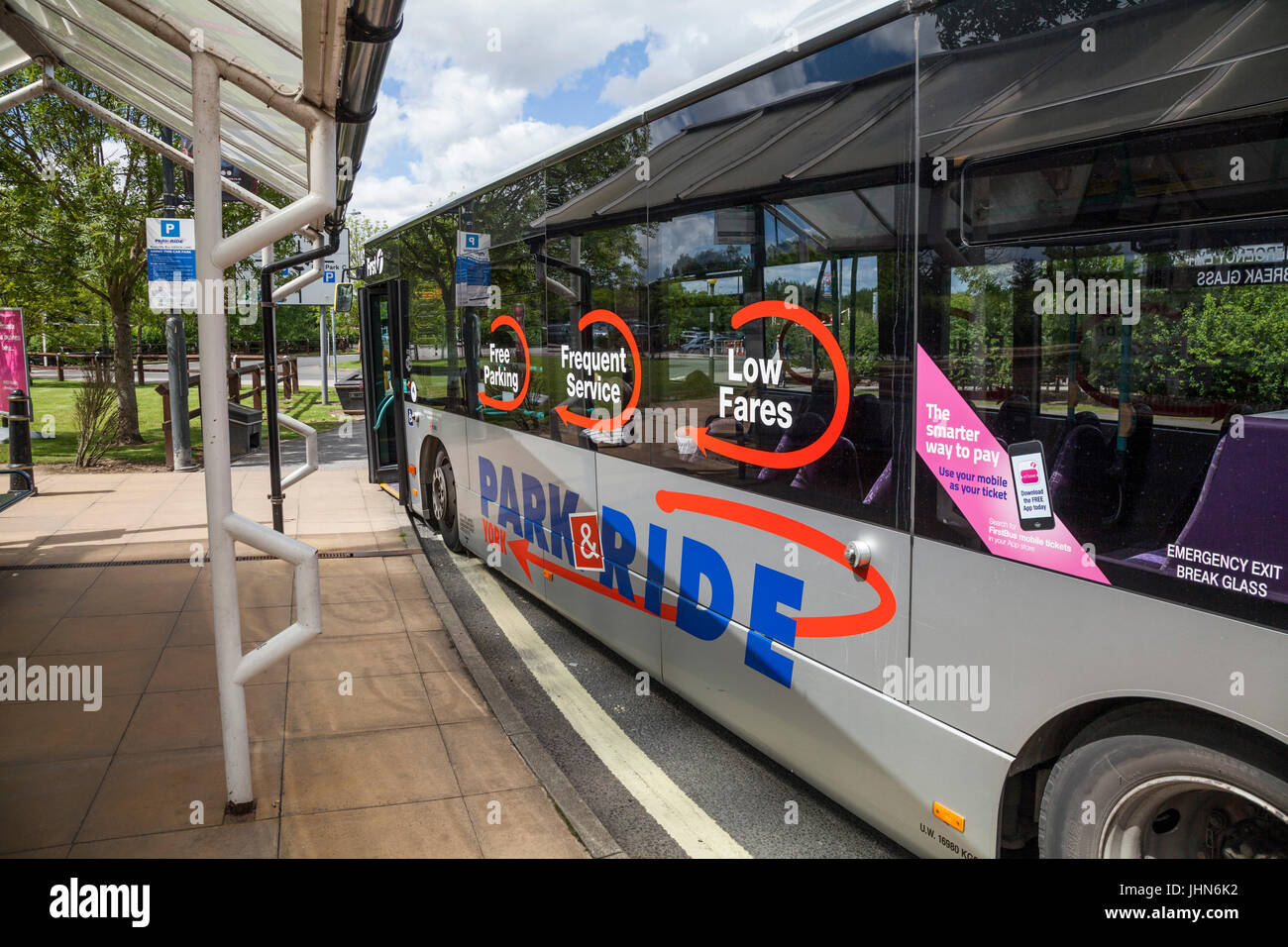 York rawcliffe park hi-res stock photography and images - Alamy