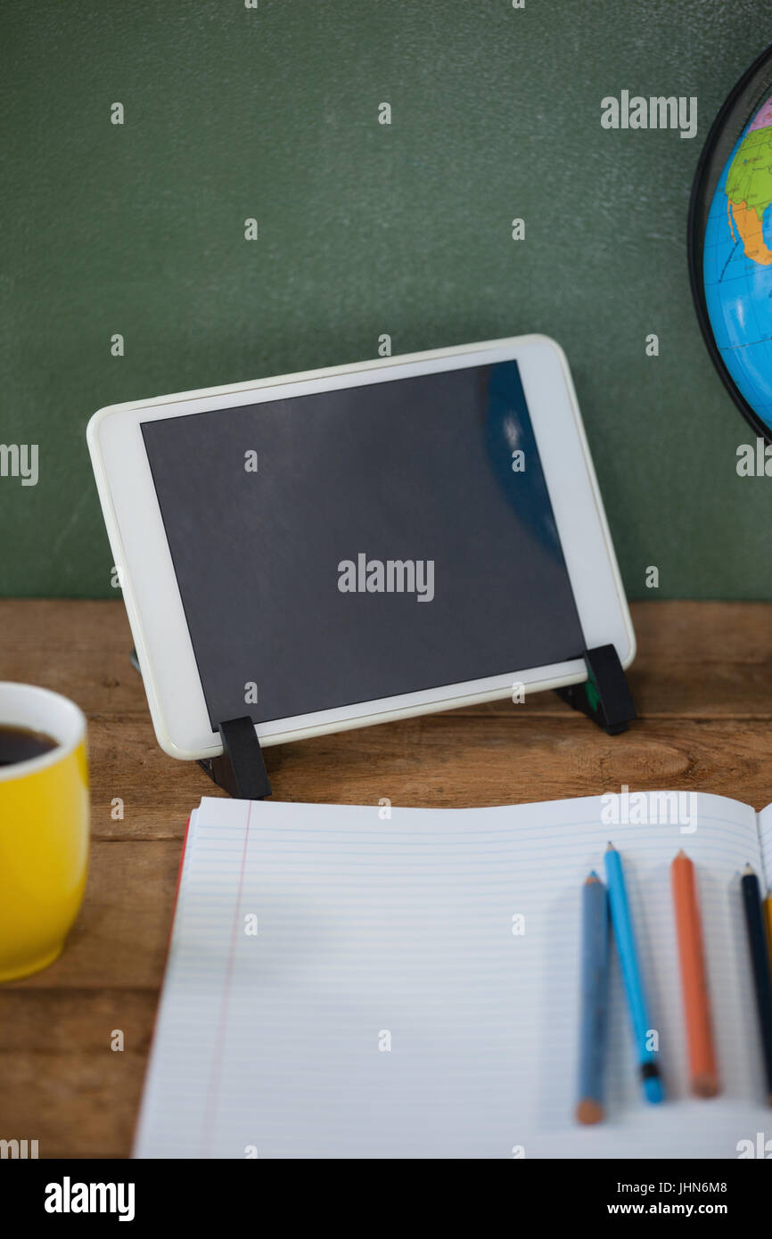 Digital school paper wisdom hi-res stock photography and images - Alamy