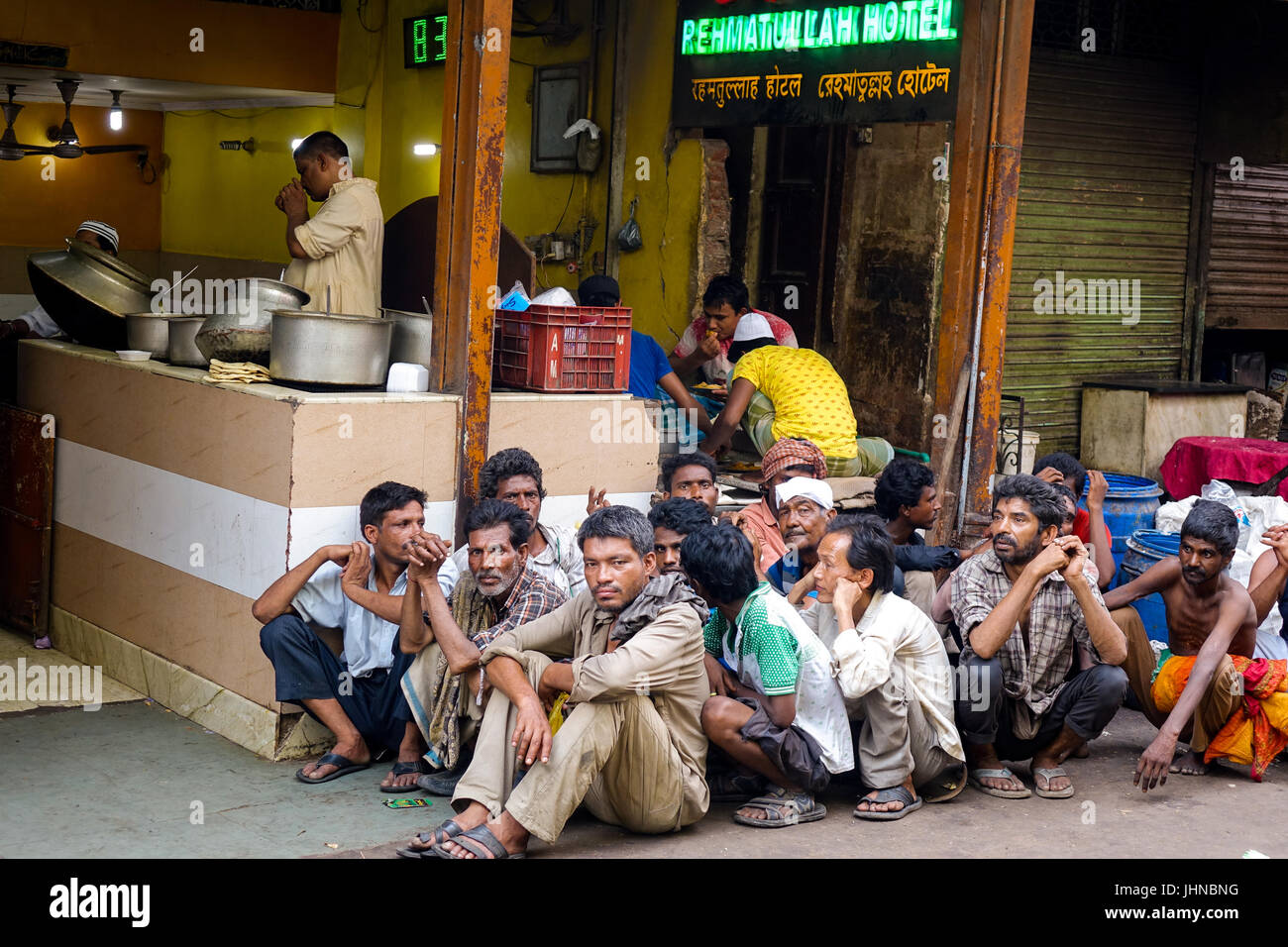 Delhi poor people hi-res stock photography and images - Alamy