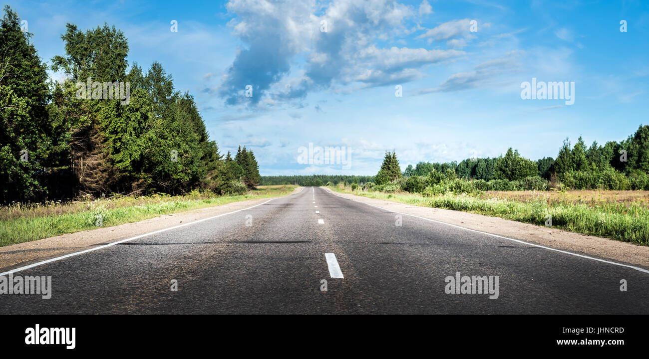 Summer road landscape Stock Photo - Alamy