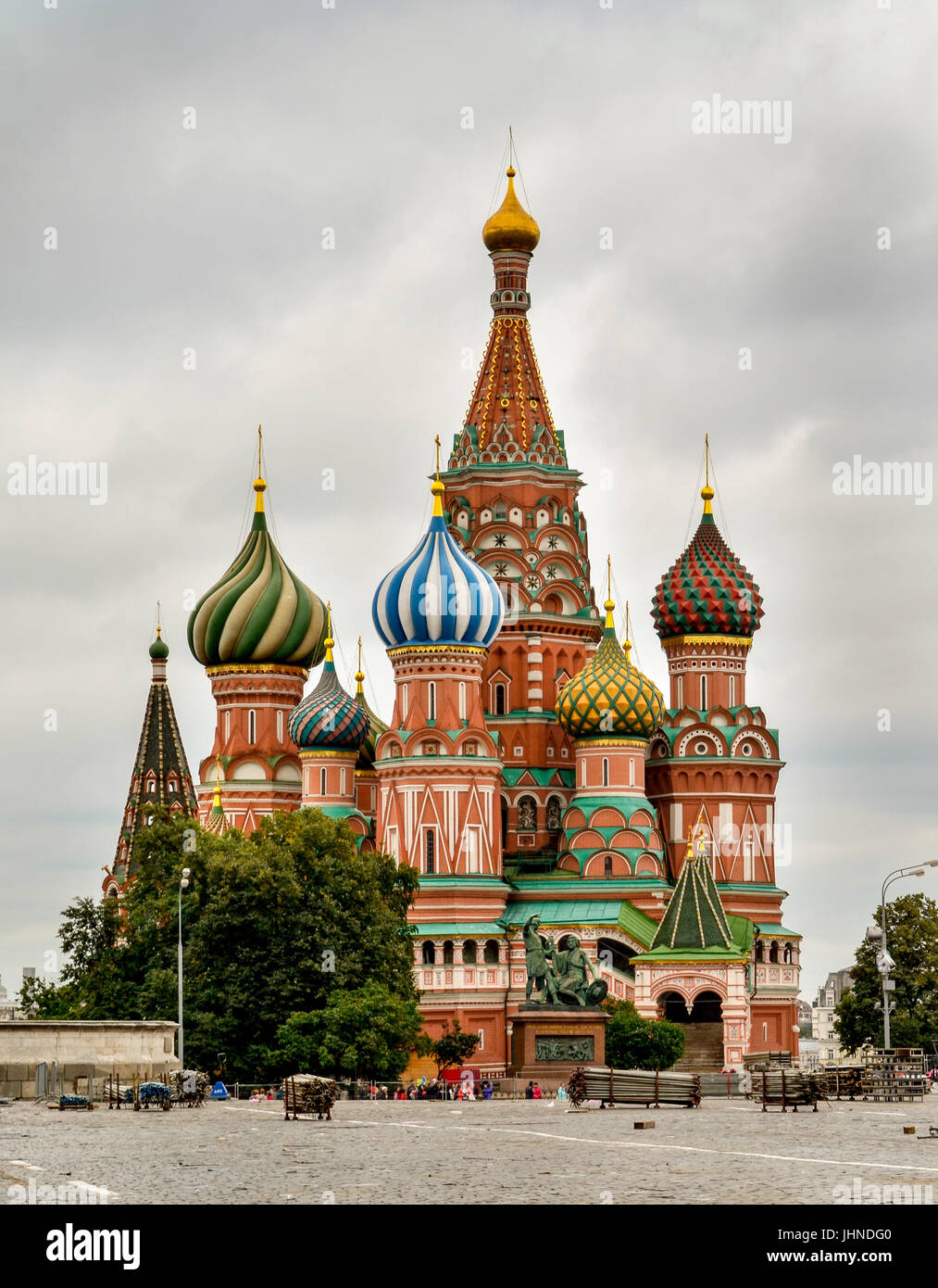 Saint basil’s cathedral hi-res stock photography and images - Alamy