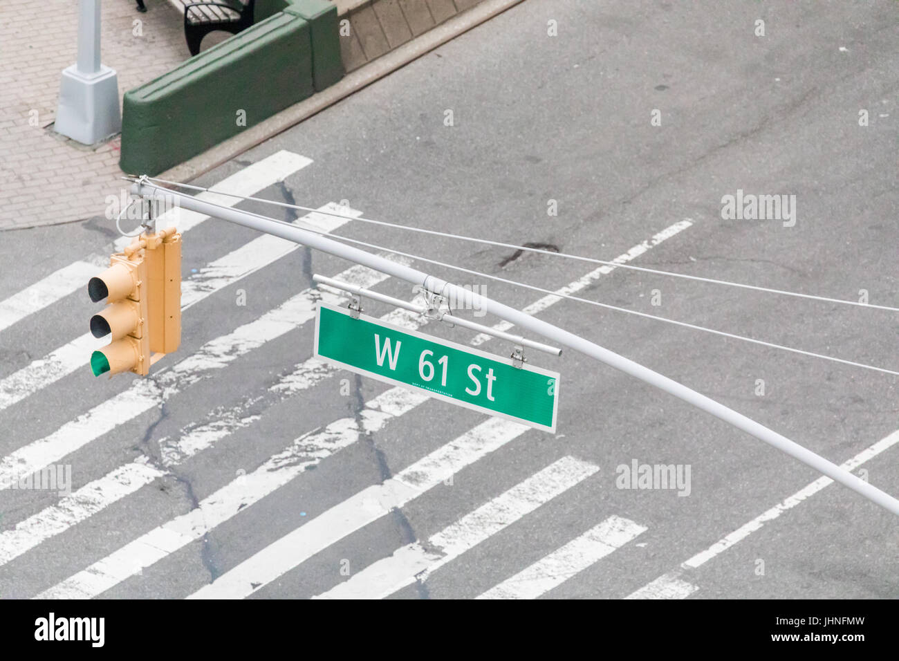 Traffic signal hi-res stock photography and images - Alamy