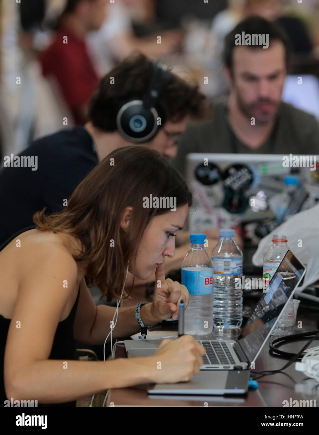 Coders work hi-res stock photography and images - Alamy