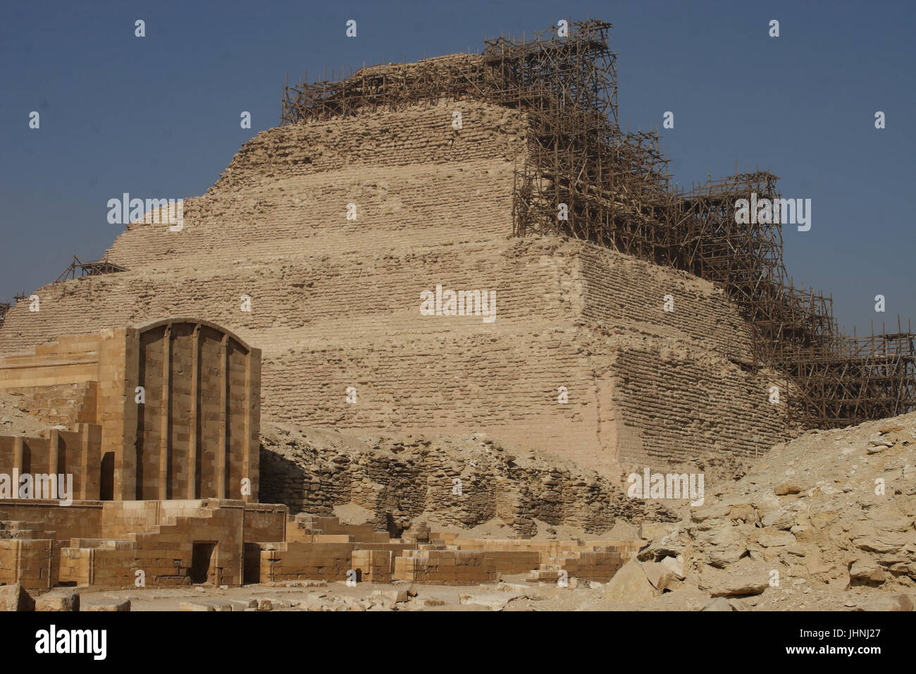 Sakara pyramid hi-res stock photography and images - Alamy