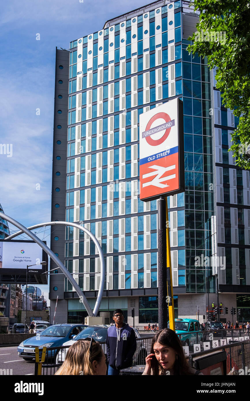 Tech city london office hi-res stock photography and images - Alamy
