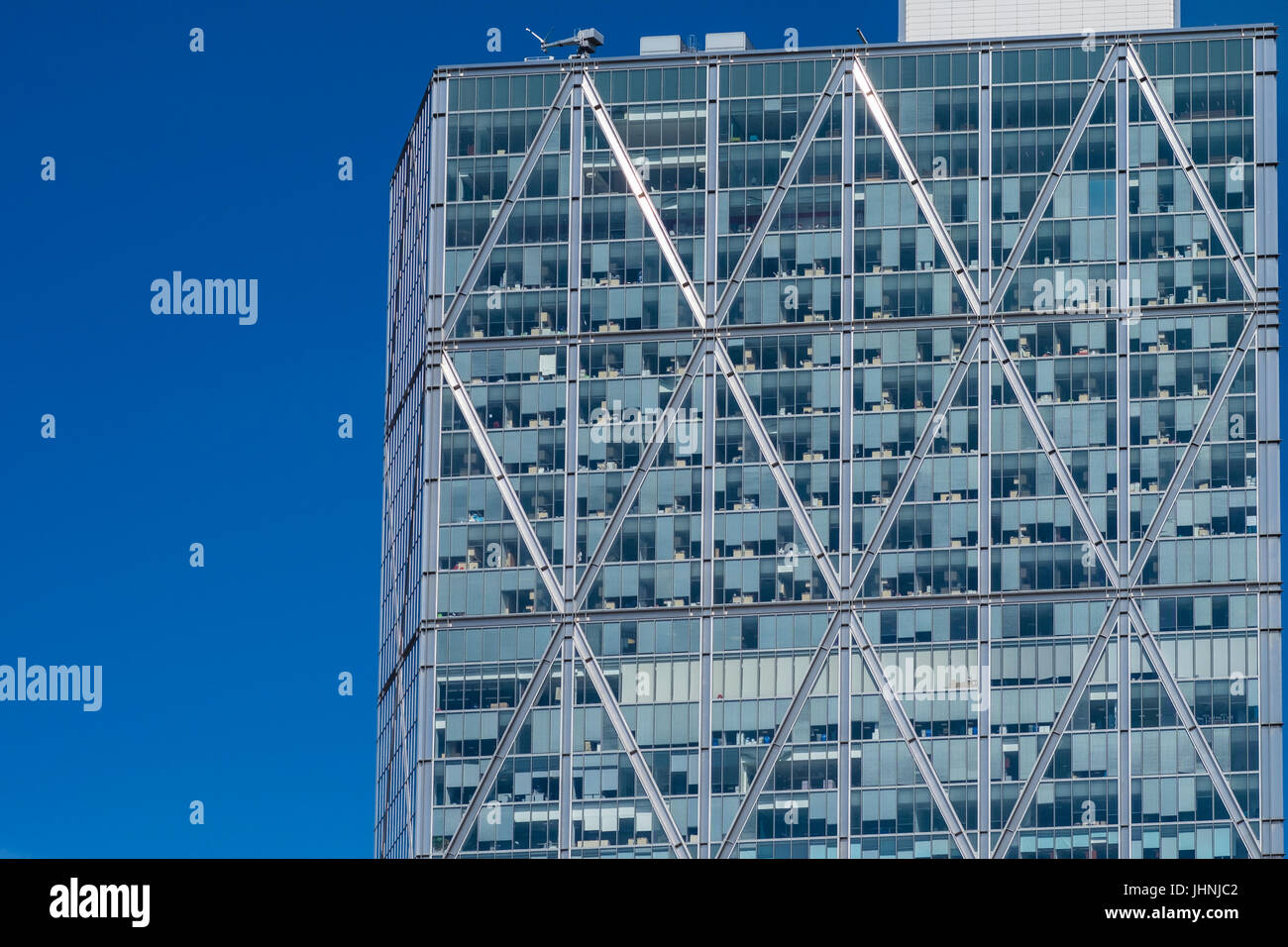 The Broadgate Tower is a skyscraper in London's main financial district ...