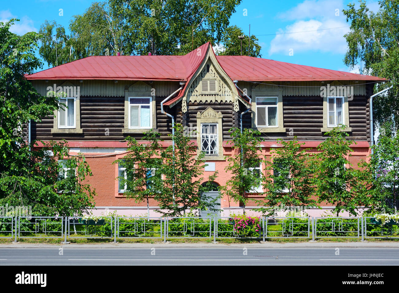 View typical russian house hi-res stock photography and images - Alamy