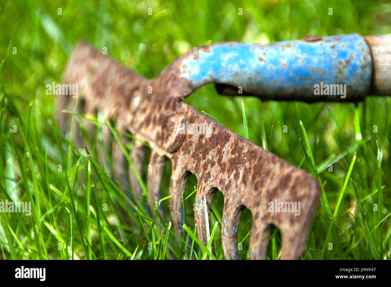 Vintage rake hi-res stock photography and images - Alamy