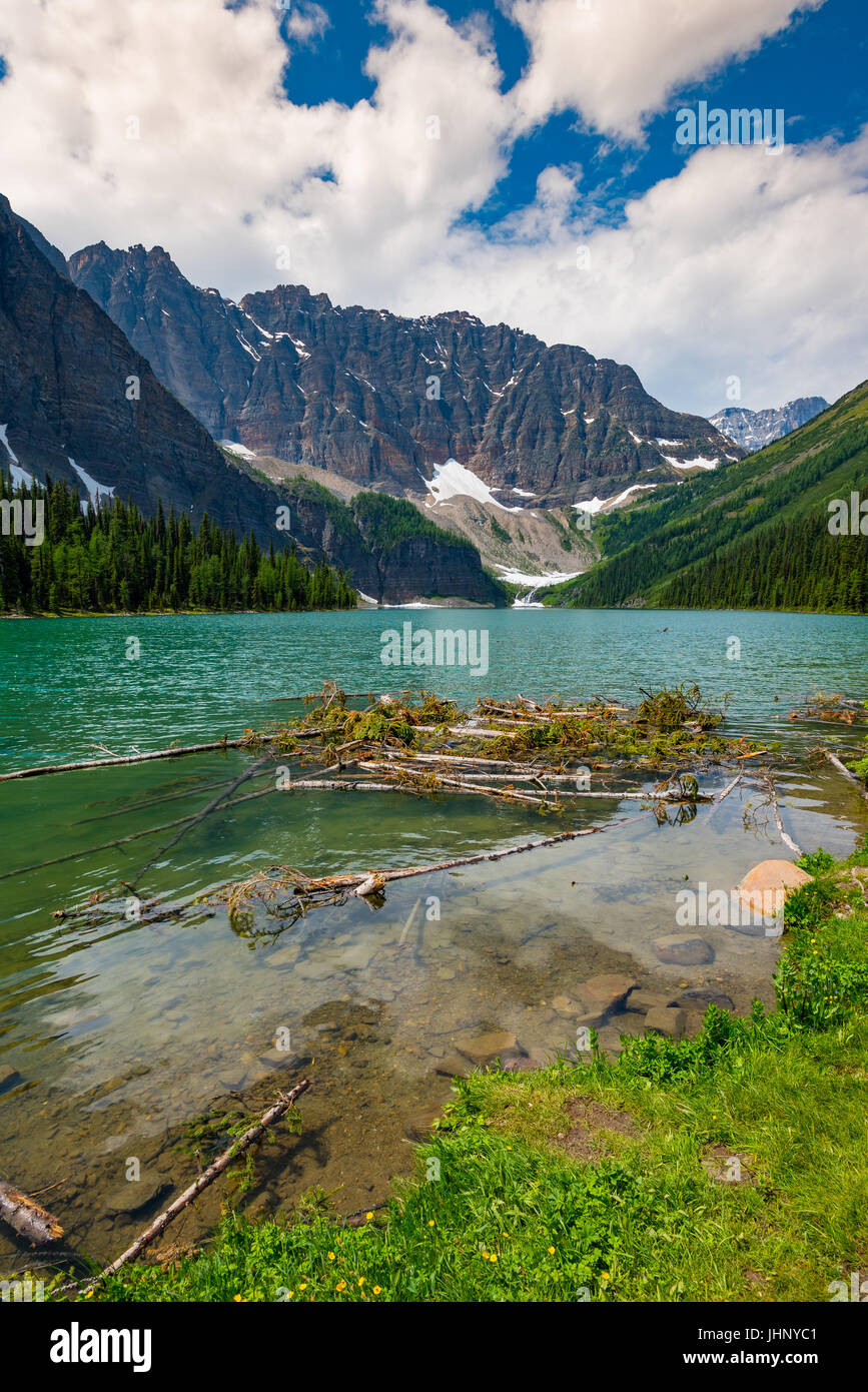 Beautiful mountain landscapes from hiking in the Taylor and O'Brien ...