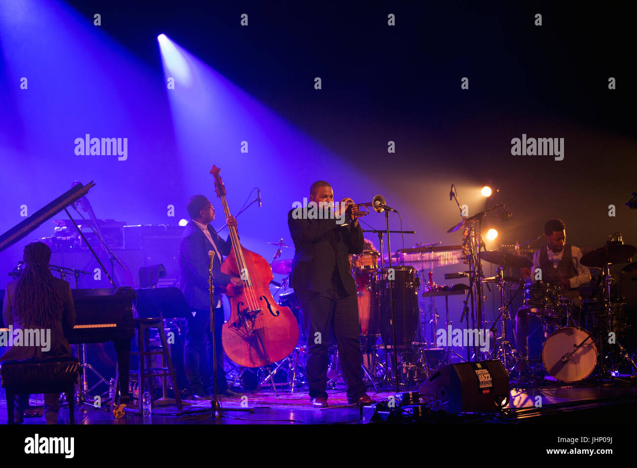 Montreal Jazz Festival, Stanley Clarke Band performing Stock Photo - Alamy