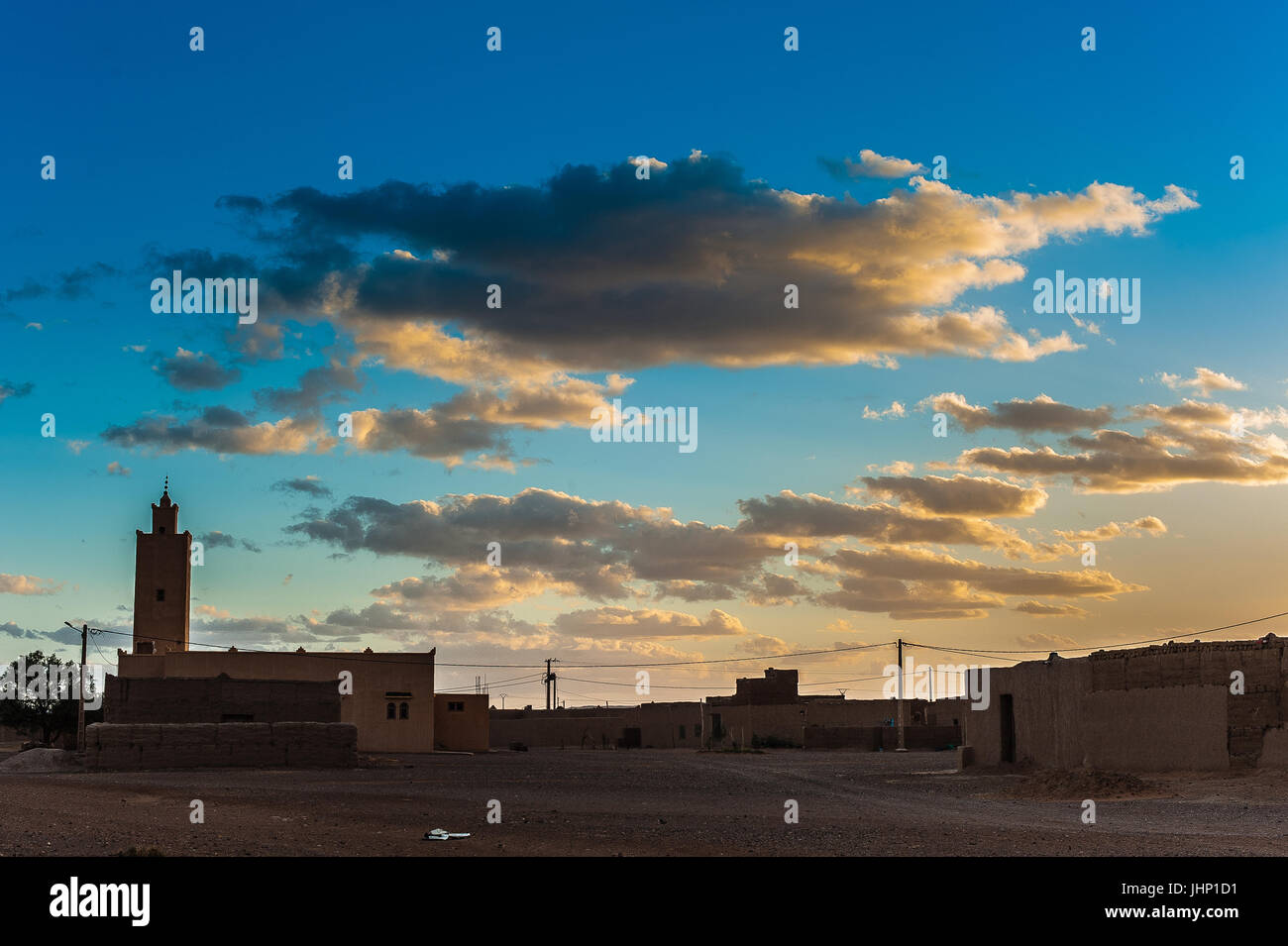 The village of Merzouga in eastern Morocco Stock Photo - Alamy