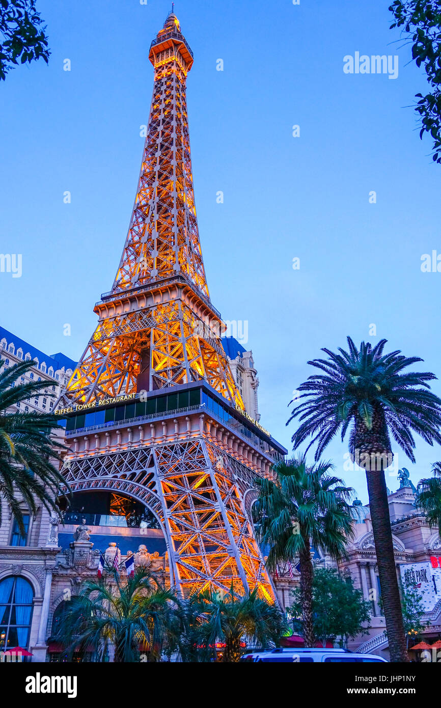 Famous Eiffel Tower at Paris Hotel and Casino in Las Vegas - LAS VEGAS ...