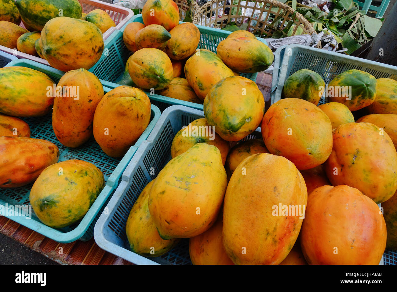 Fresh and tasty papaya from a market in Southeast Asia Stock Photo - Alamy