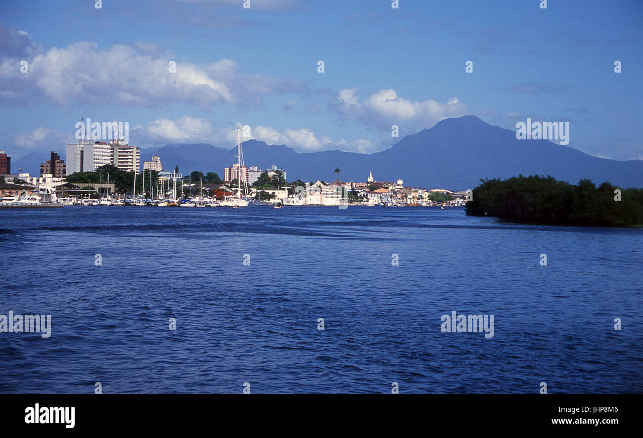 Porto paranagua hi-res stock photography and images - Alamy