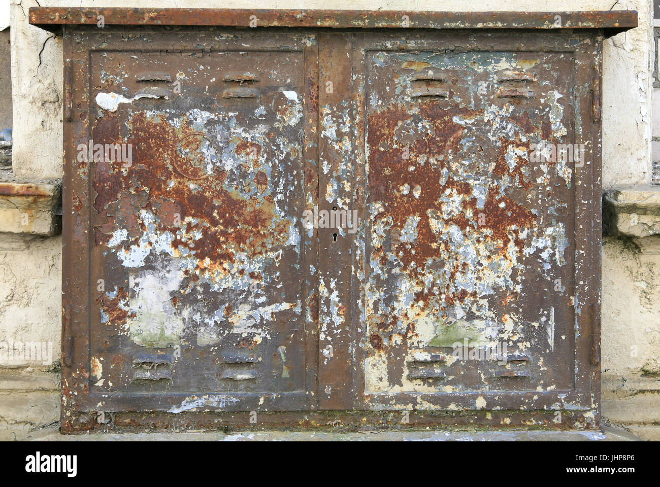 Old electrical box hi-res stock photography and images - Alamy