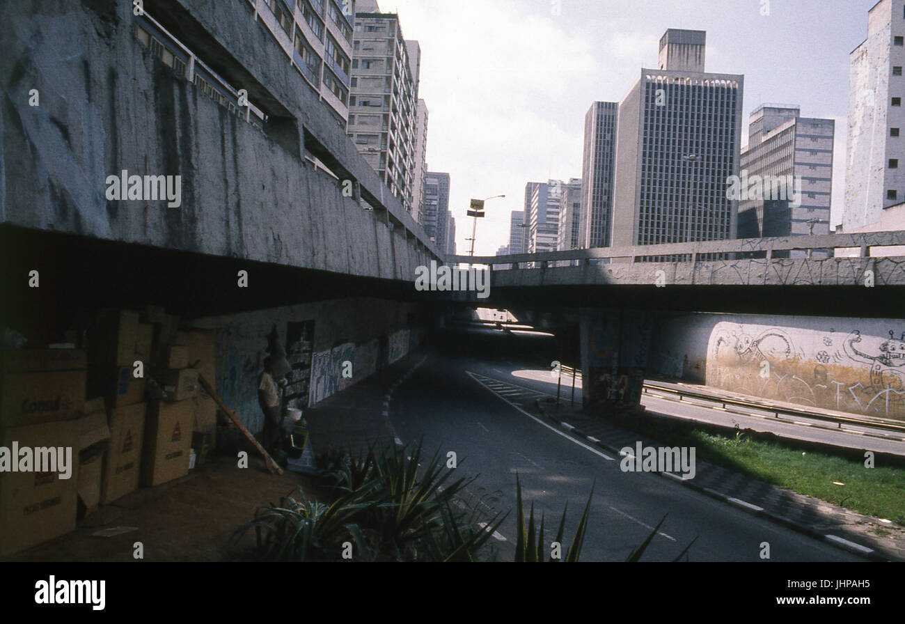 Contrasts in sao paulo hi-res stock photography and images - Alamy