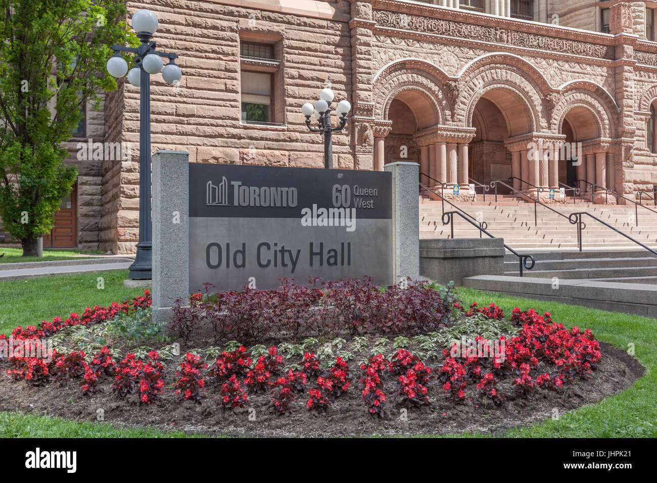 Front historic city hall hi-res stock photography and images - Alamy