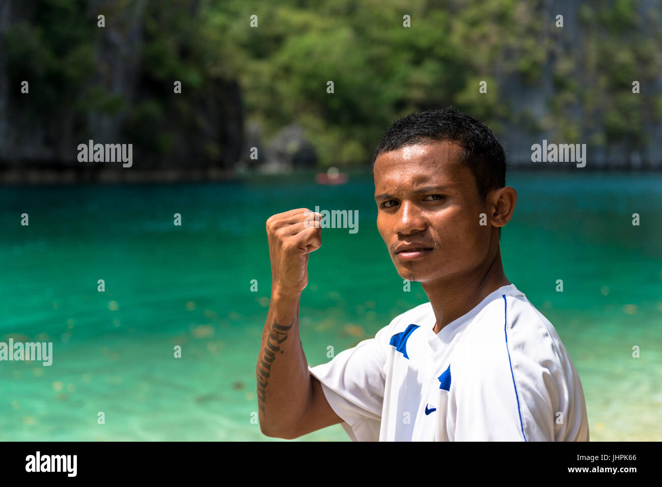 EL NIDO, PALAWAN, PHILIPPINES - JANUARY 17, 2017: Portrait of local ...