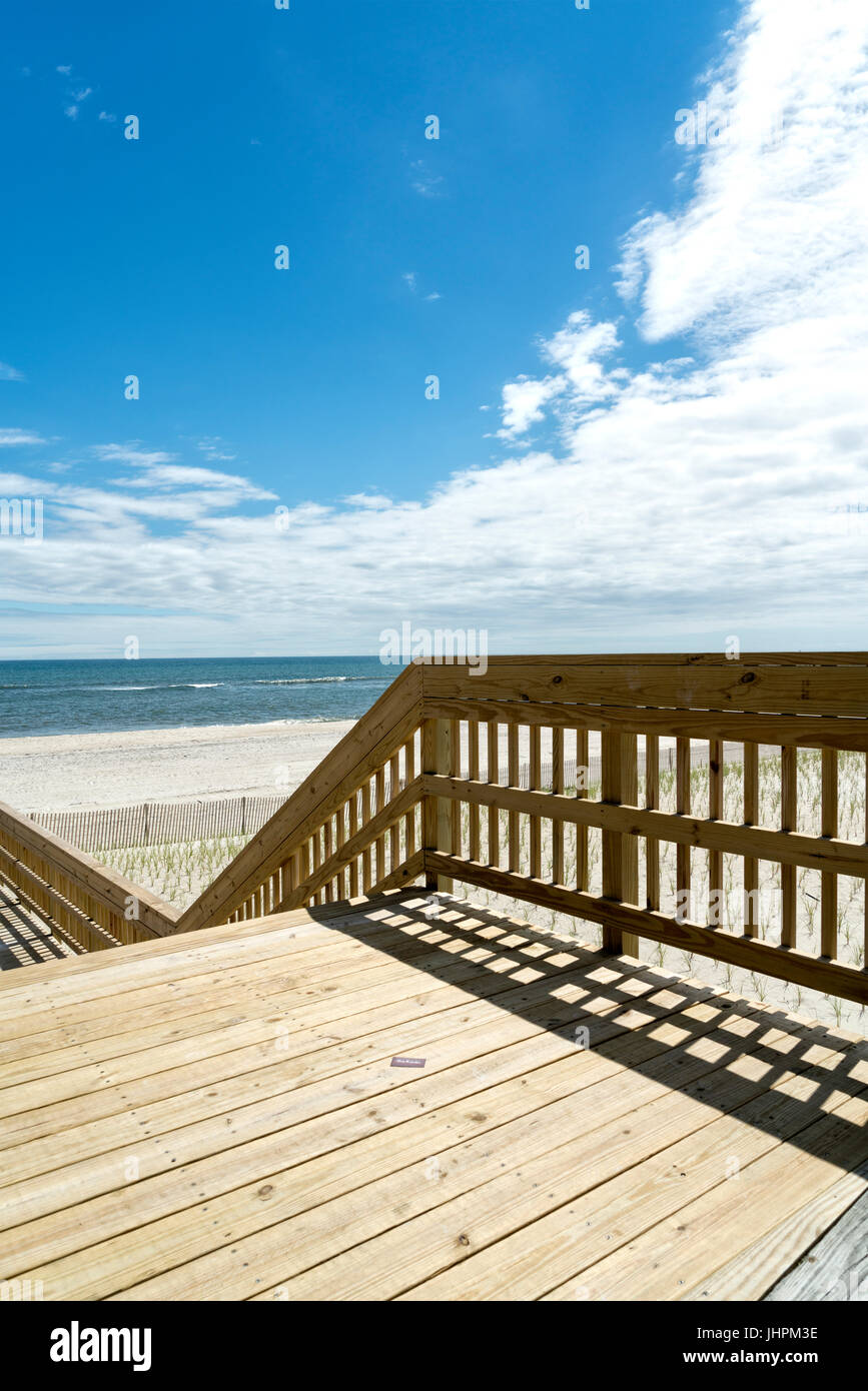 Stairway ocean beach fire island hi-res stock photography and images ...
