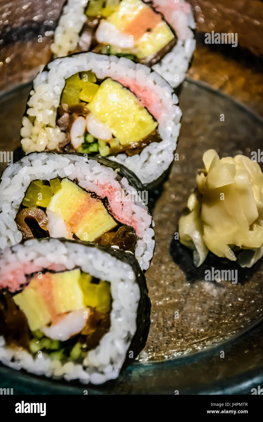 Suchi hi-res stock photography and images - Alamy